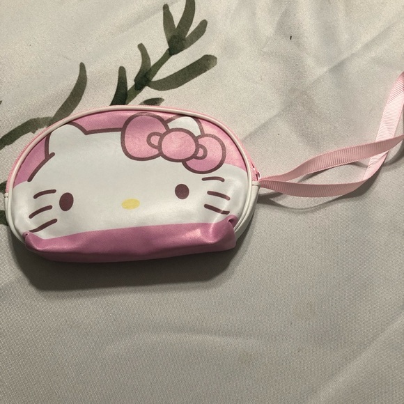 Hello Kitty | Accessories | Hello Kitty Coin Purse Wristlet | Poshmark